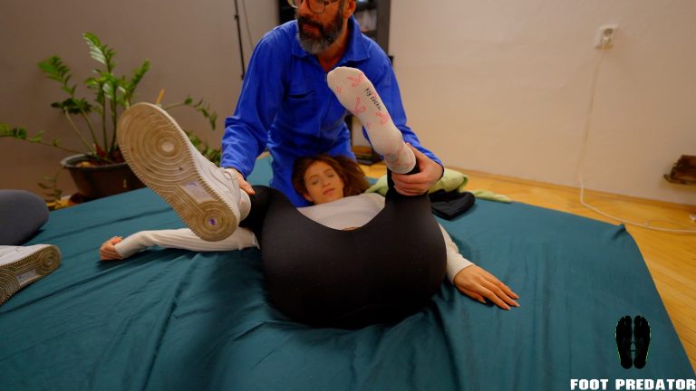 Cast Sofia smith part 2 | Foot Predator